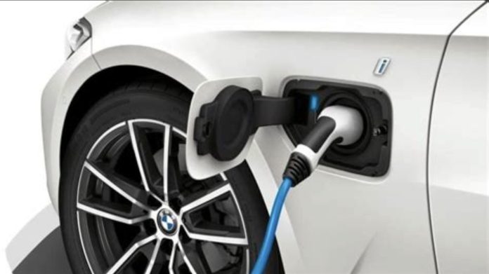BMW Really Wants You to Plug It In . . . - EPautos - Libertarian Car Talk